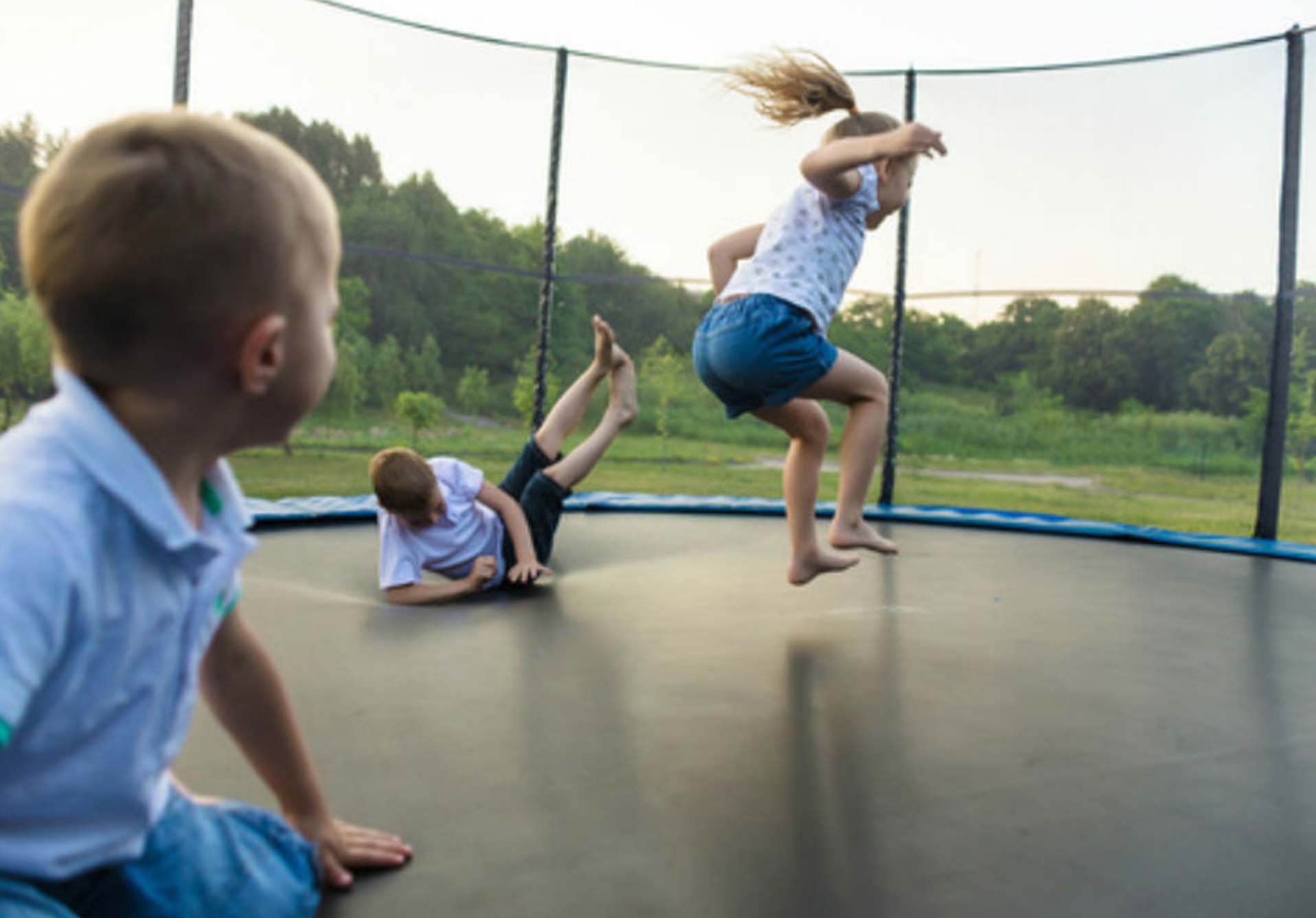 La seguridad en las camas elásticas - Camas elásticas - Runnium.es